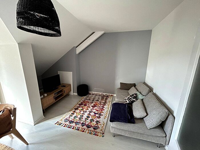 Sud Est, Hagondange : Appartement 2 pièces à louer