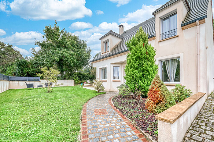 Maison à vendre - Saint-Germain-sur-Morin - 5 pièces - 4 chambres