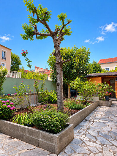 Maison 5 pièces à Colombes, La Petite Garenne, à vendre