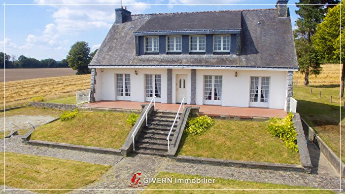Maison à vendre - Lanvaudan - 8 pièces - 5 chambres