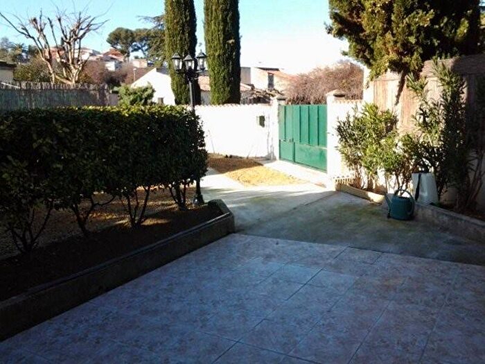 Appartement à louer - Plan-de-Cuques - 3 pièces - 2 chambres