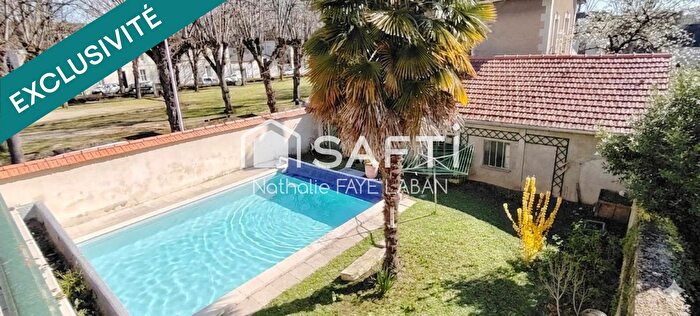 Maison à vendre - Châtellerault, Nord Ouest - 9 pièces - 7 chambres