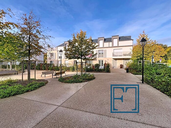 Appartement à vendre - Bièvres - 4 pièces - 3 chambres