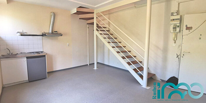 Appartement 2 pièces à louer - Réquista
