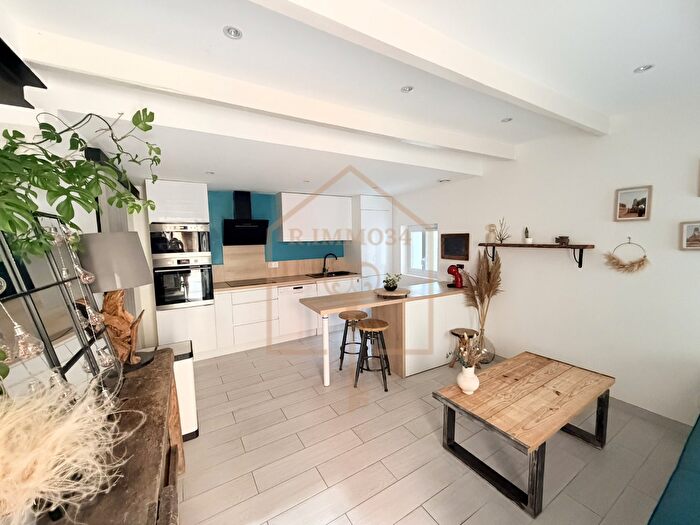 Maison 2 pièces à Saint-Thibéry, à louer