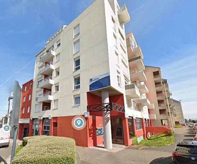 Appartement à vendre - Montceau-les-Mines, Centre-ville - 3 pièces - 2 chambres