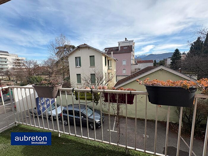 Appartement 3 pièces à vendre - Grenoble, Bajatière