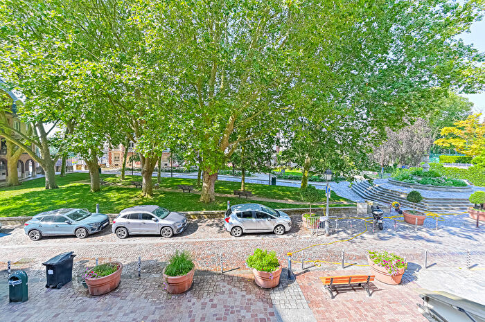 Charenton-le-Pont, Centre ancien : Appartement 2 pièces à vendre