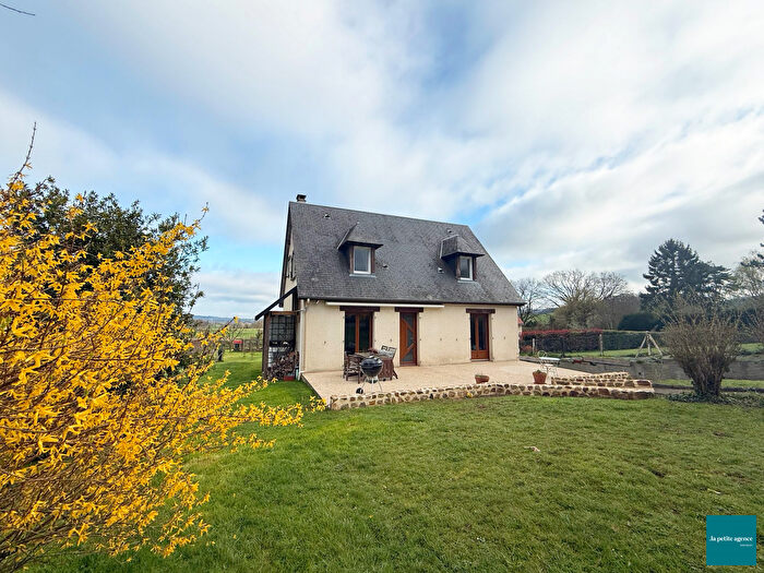 Maison à vendre - Saint-Rémy - 4 pièces - 3 chambres