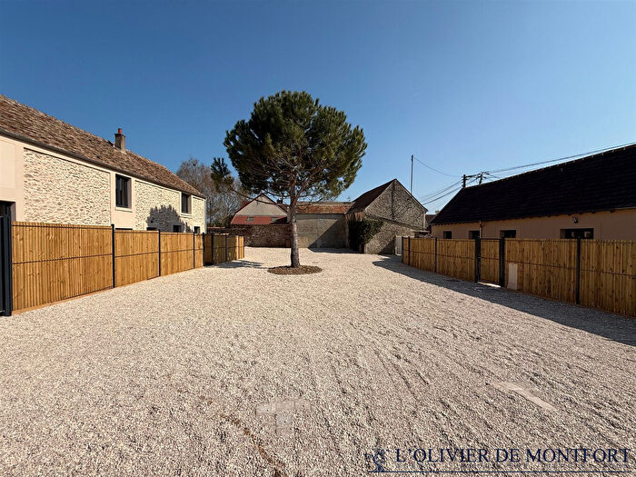 Maison 4 pièces à vendre à Montfort-lAmaury
