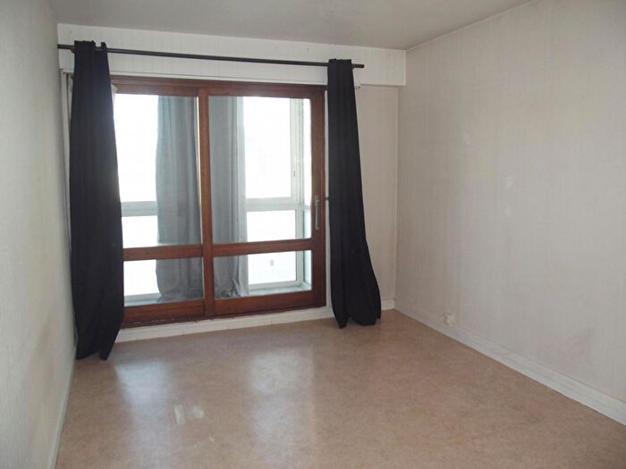 Appartement à vendre - Troyes, Saint-Martin - 2 pièces - 1 chambre
