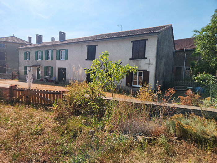 Saint-Martial-sur-Isop : Maison 5 pièces à vendre