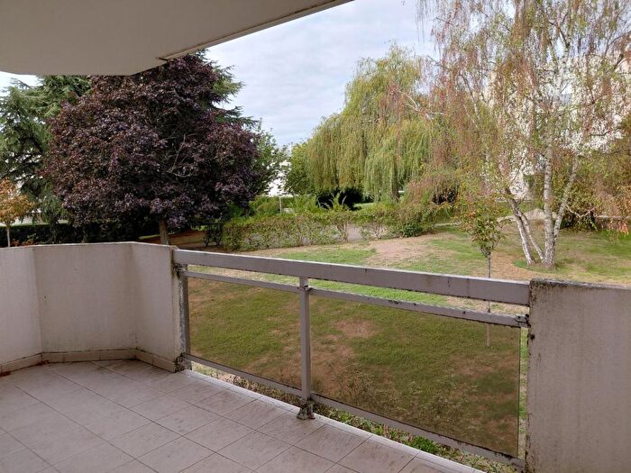 Appartement 3 pièces à louer à Le Chesnay, Tartre