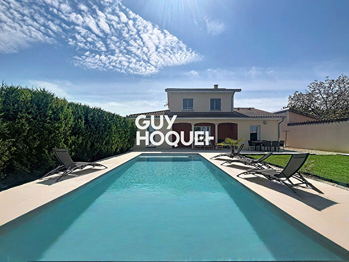 Maison 6 pièces à La Chapelle-de-Guinchay, à vendre