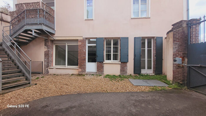 Appartement à louer - Dreux, Sainte-Eve - 2 pièces - 1 chambre