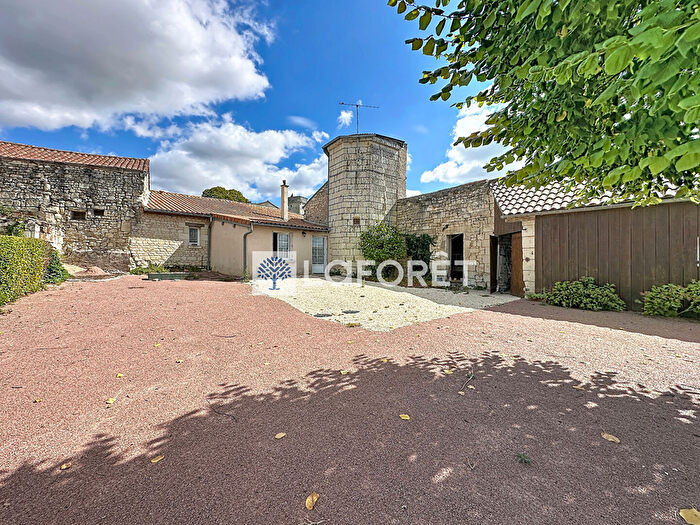Maison 3 pièces à Curçay-sur-Dive, à vendre