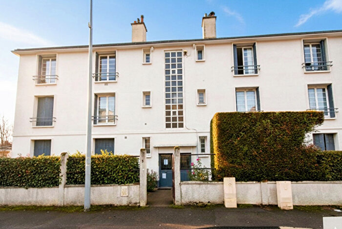 Appartement à vendre - LHaÿ-les-Roses, Petit Robinson - 2 pièces - 1 chambre