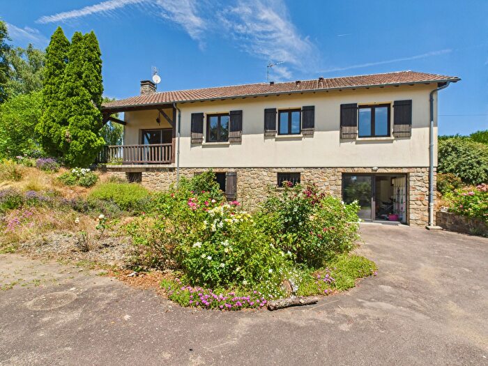 Maison à vendre - Champniers-et-Reilhac - 7 pièces - 4 chambres