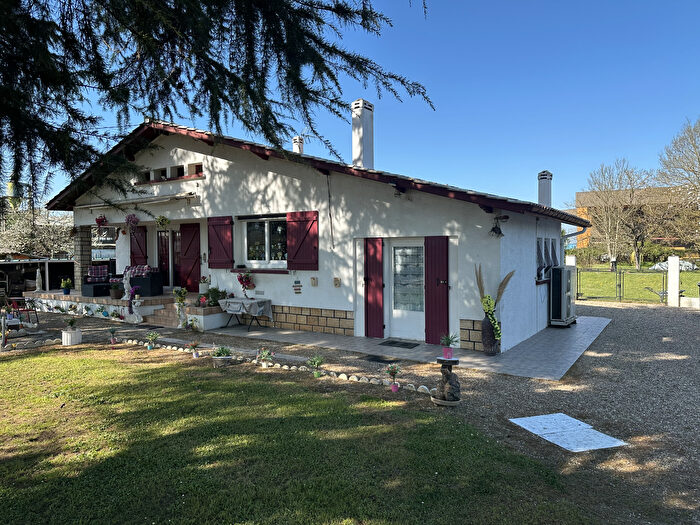 Maison à vendre - Saint-Martin-Petit - 4 pièces - 2 chambres