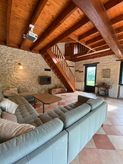 Maison à vendre - Valeyrac - 4 pièces - 3 chambres