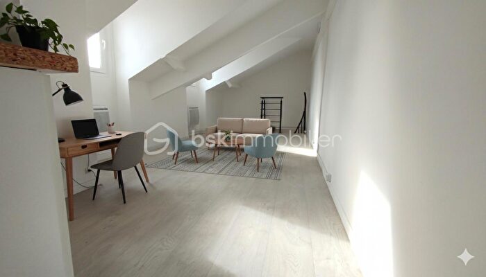 Appartement à vendre - Saint-Denis, La Plaine Saint-Denis - 2 pièces - 1 chambre