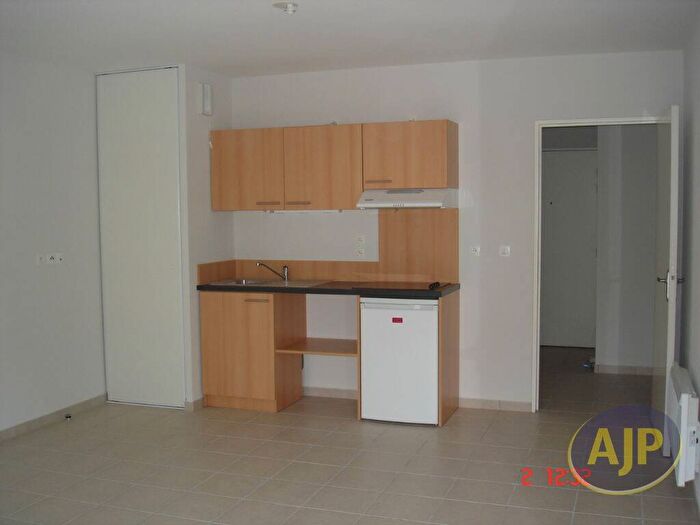 Appartement à louer - Pons - 1 pièce