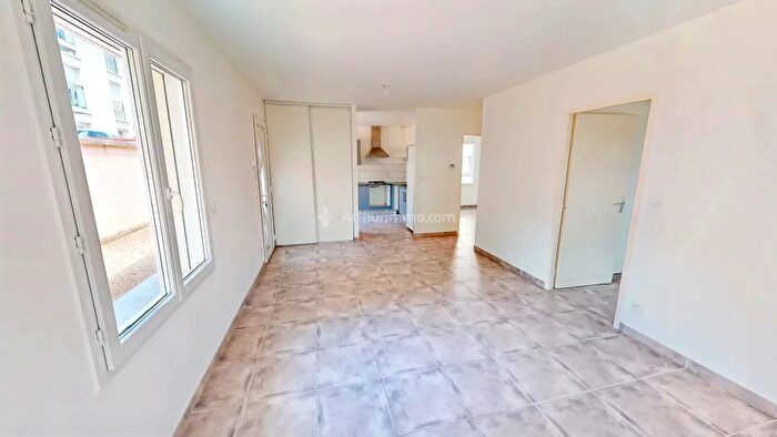 Appartement 3 pièces à vendre à Saint-Jean-de-Bournay