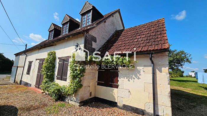 Maison à vendre - Charnizay - 10 pièces - 6 chambres
