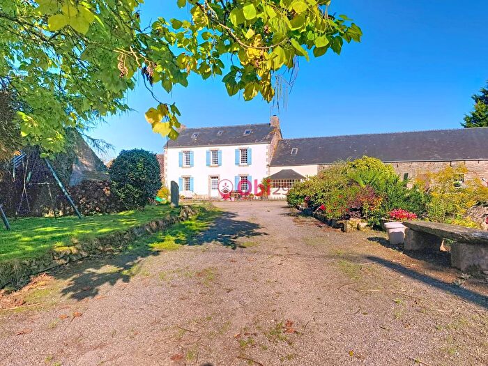 Maison 9 pièces à vendre - Quéménéven