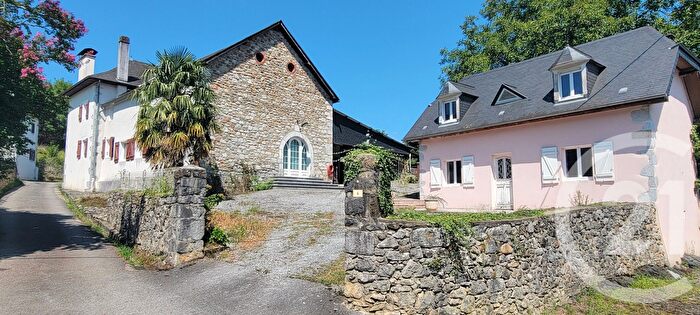 Maison à vendre - Lacarry-Arhan-Charritte-de-Haut - 9 pièces - 4 chambres