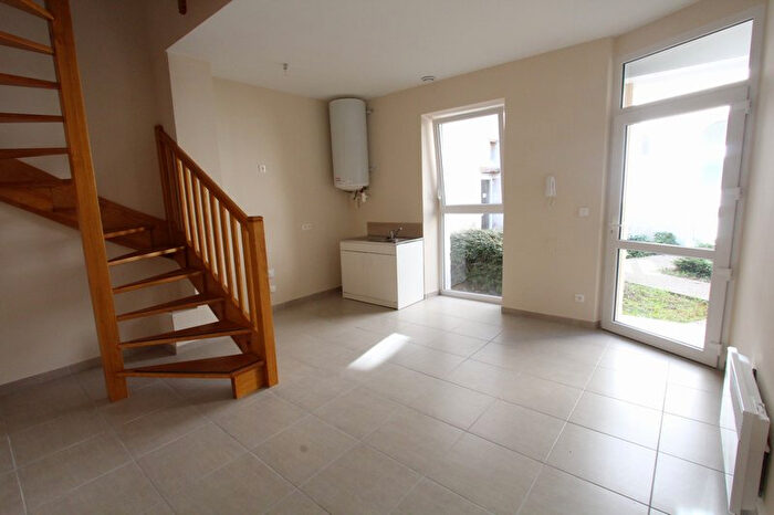 Appartement à louer - La Charité-sur-Loire - 2 pièces - 1 chambre