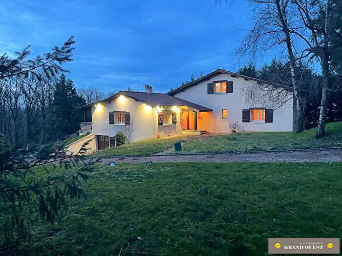 Maison à vendre - Lozanne - 10 pièces - 7 chambres