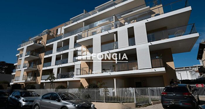 Appartement à vendre - Valence, Calvaire, Hugo, La Cécile - 2 pièces - 1 chambre