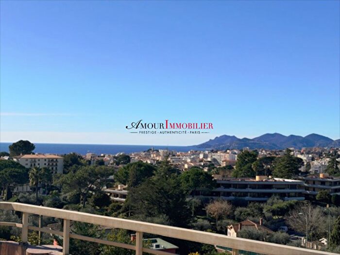 Appartement à vendre - Le Cannet, Haut Cannet - 5 pièces - 3 chambres