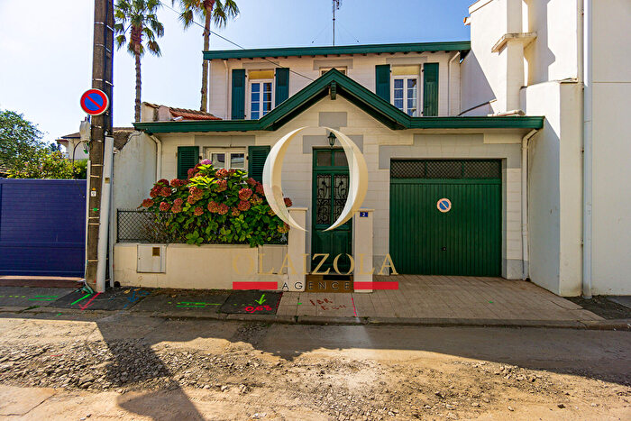 Maison à vendre - Biarritz, Saint-Martin, Lahouze, Verdun - 6 pièces - 4 chambres