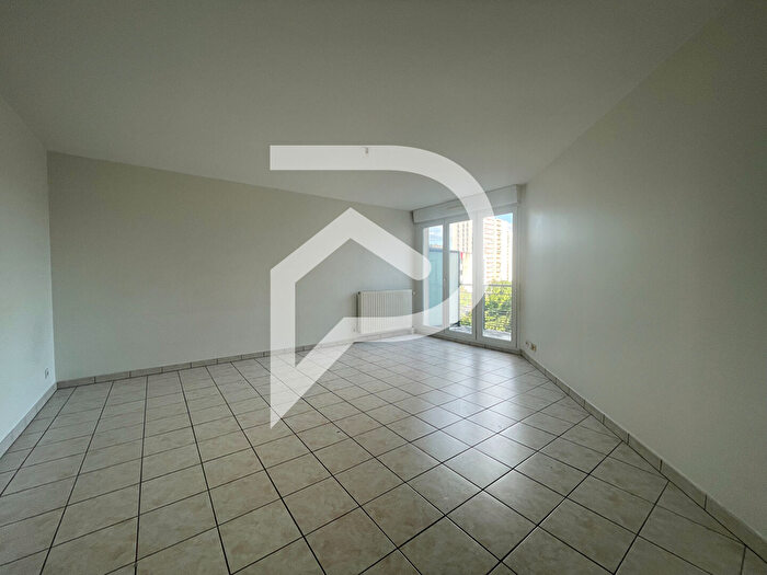 Appartement à louer - Meaux, Dunant, Guynemer, Collinet - 3 pièces - 2 chambres