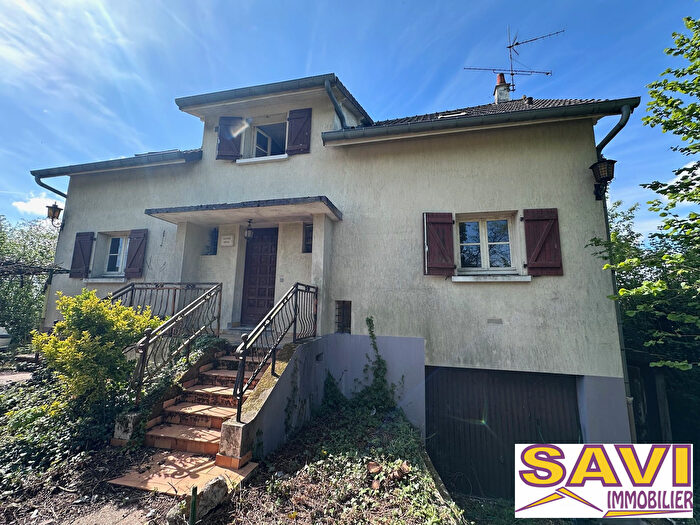 Maison à vendre - Fontenay-sur-Loing - 7 pièces - 5 chambres