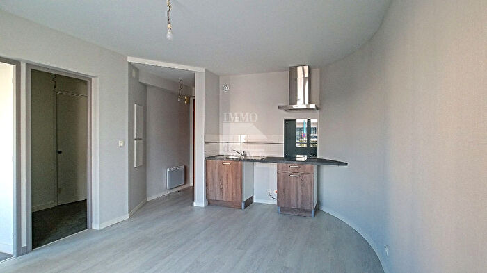 Appartement à louer - Évron - 2 pièces - 1 chambre