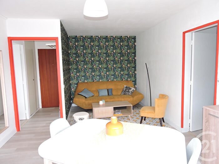 Appartement à louer - Lisieux, Trevett, Quatre Sonnettes - 2 pièces - 1 chambre