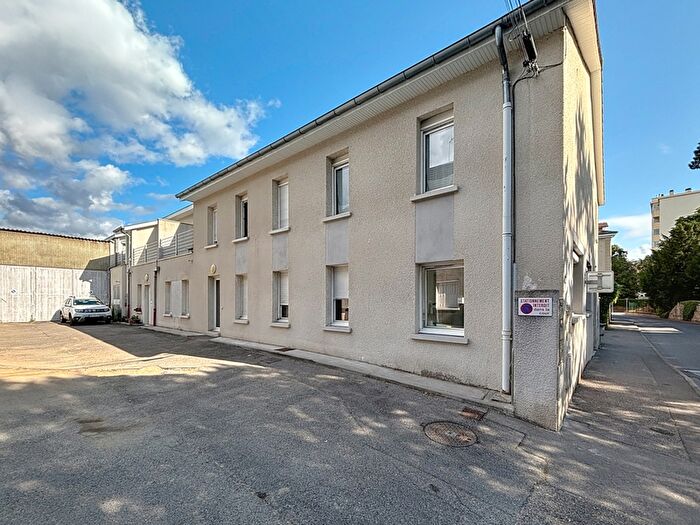 Appartement à vendre - Bourgoin-Jallieu, Libération, Barbusse - 2 pièces - 1 chambre