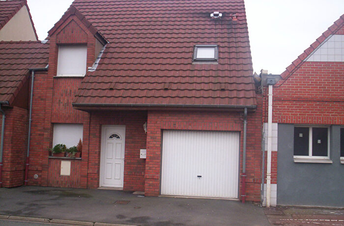 Maison à louer - Béthune, Centre-ville - 4 pièces - 3 chambres