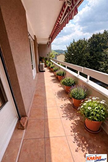 Appartement à vendre - Fontaines-sur-Saône - 4 pièces - 2 chambres