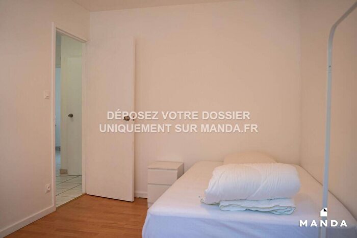 Appartement à louer - Saint Augustin, Tauzin, Alphonse Dupeux, Bordeaux - 4 pièces - 3 chambres