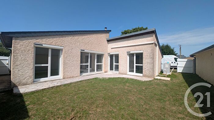 Maison 4 pièces à Châteaudun, Liberté, Martineaux, à louer