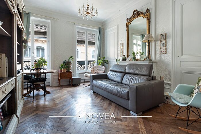 Appartement à vendre - Lyon e , Tête dOr, Vitton - 3 pièces - 2 chambres