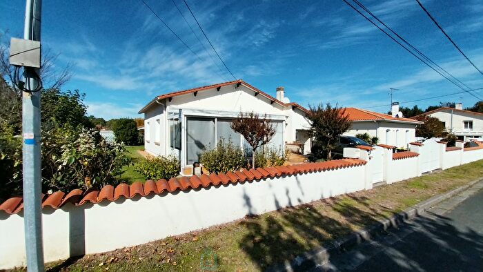 Maison à vendre - Saujon - 4 pièces - 3 chambres