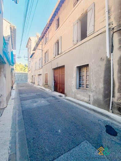 Maison 19 pièces à vendre - Beaucaire, Centre-ville