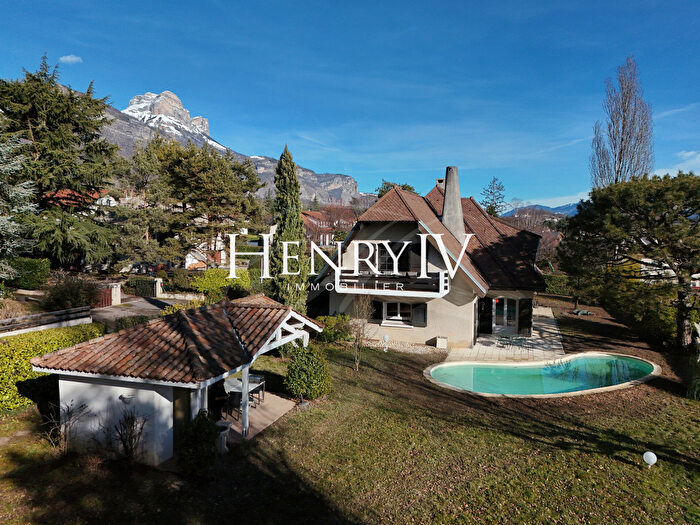 Maison à vendre - Saint-Ismier - 7 pièces - 5 chambres