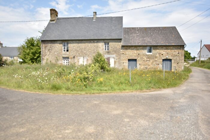 Saint-Brice-de-Landelles : Maison 4 pièces à vendre