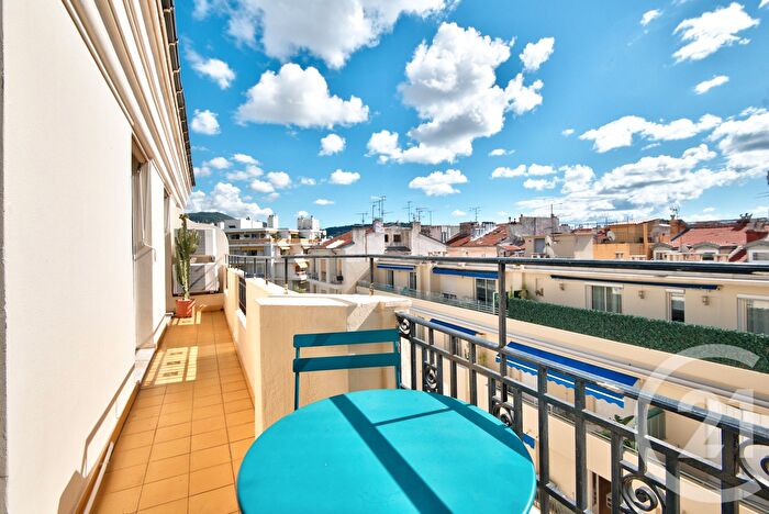 Appartement à vendre - Nice, Carré dor - 2 pièces - 1 chambre